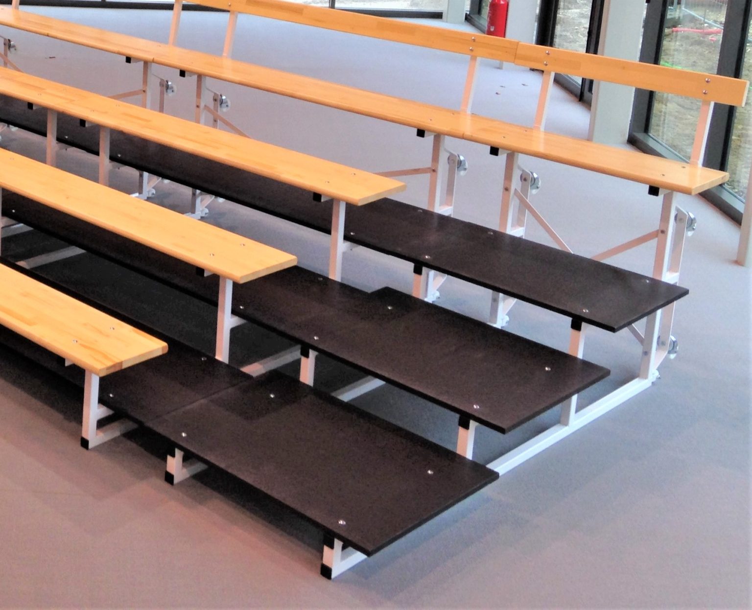 GRADIN MOBILE 2 RANGS SANS CONTRE MARCHE - Nouansport